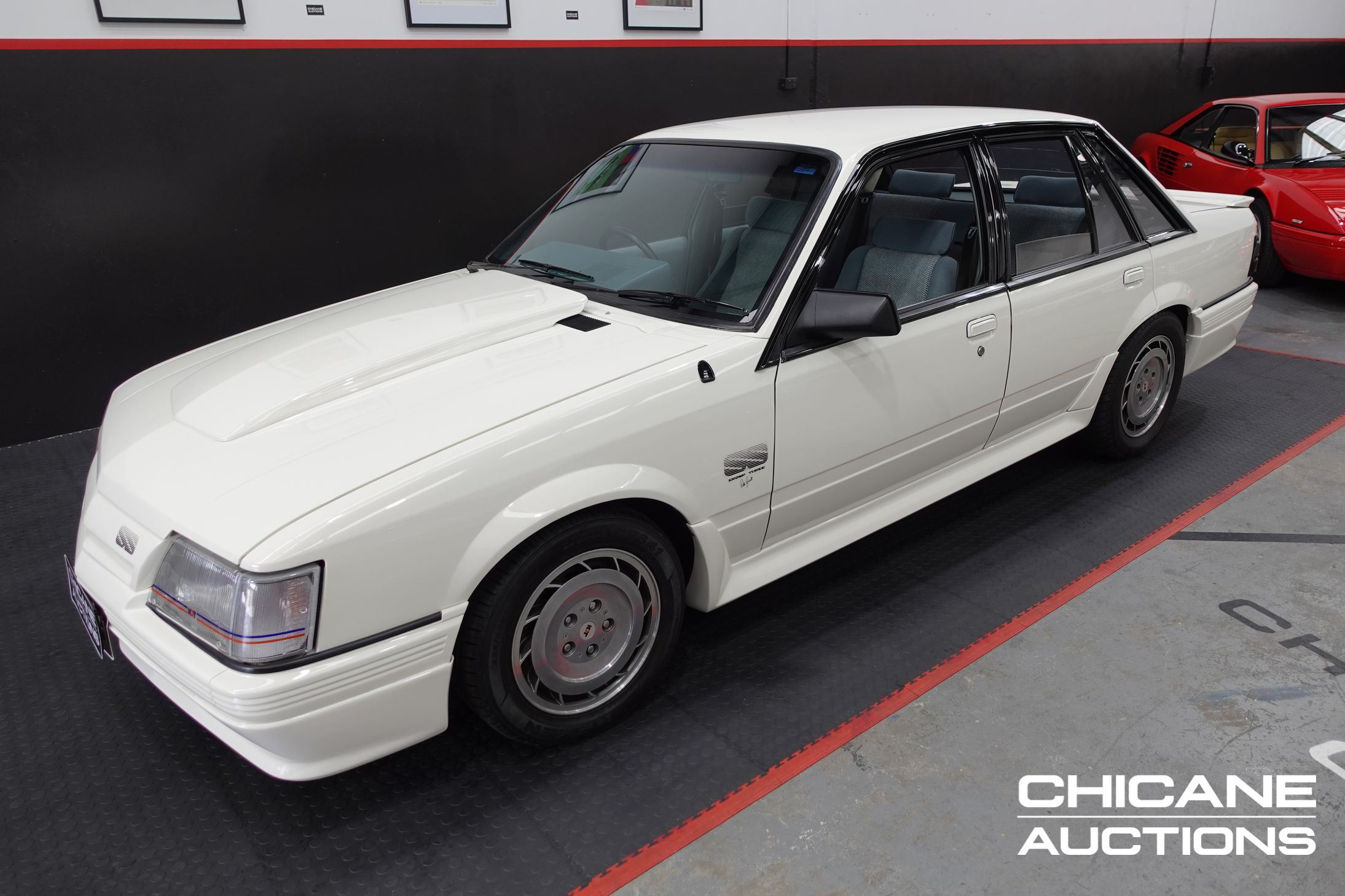 1985 HOLDEN HDT COMMODORE VK SS 5 SP MANUAL SEDAN - JCMD5314942 - JUST CARS